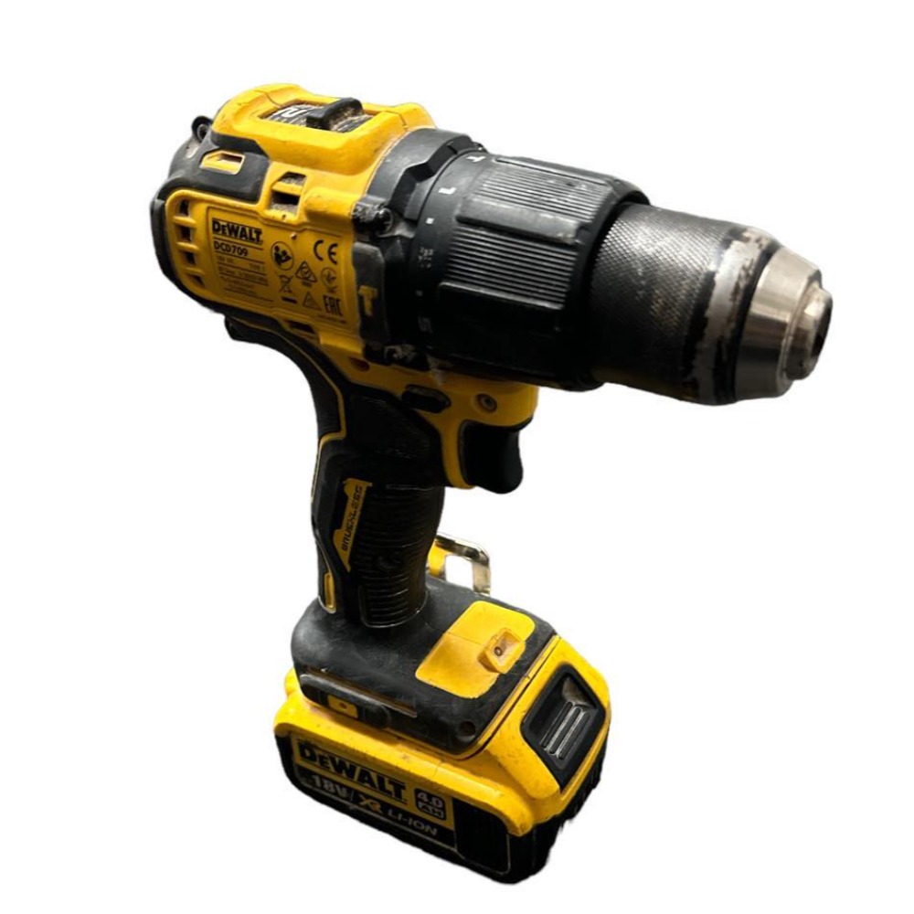 DeWalt DCD709N 18v XR Brushless Compact Combi Drill With 18V XR 4.0Ah ... DeWalt DCD709N 18v XR Brushless Compact Combi Drill With 18V XR 4.0Ah ...